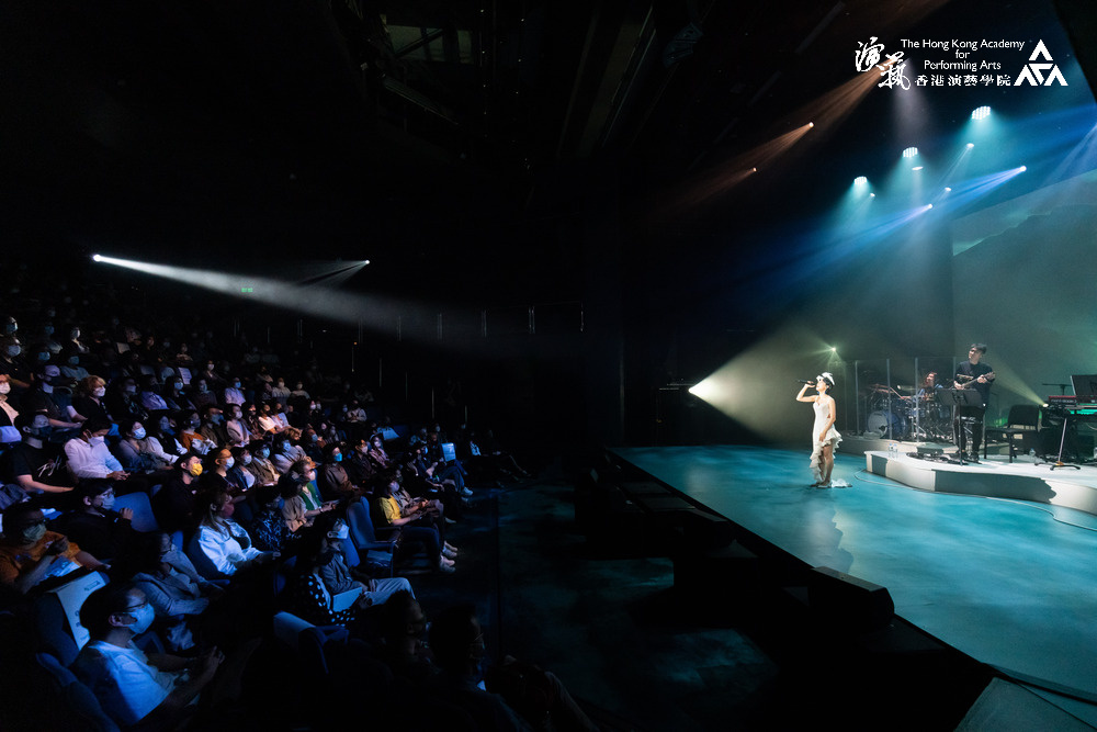 Academy Production: Interstage 2022 Piu4 | School of Theatre ...